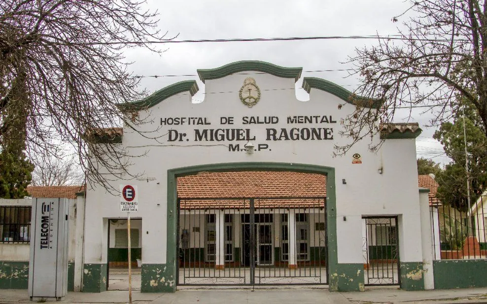Hospital Ragone al límite: más pacientes, menos psiquiatras y demanda ...